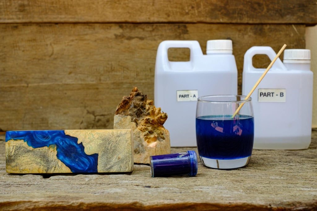 10 Tips to Restore and Repair Old Items with Epoxy Resin